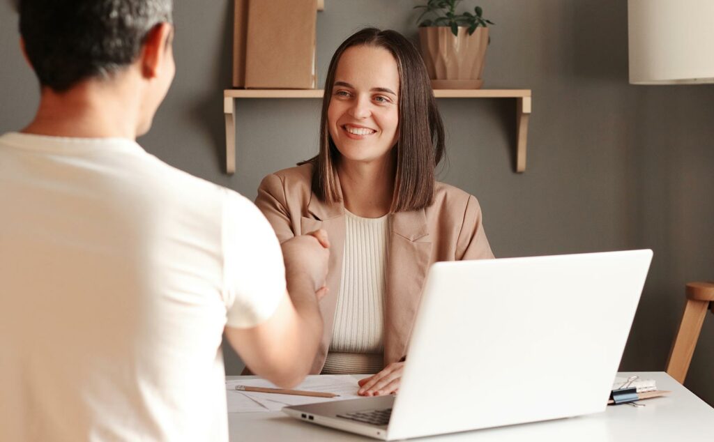 How To Accept A Job Offer: Considerations & Negotiation Tips